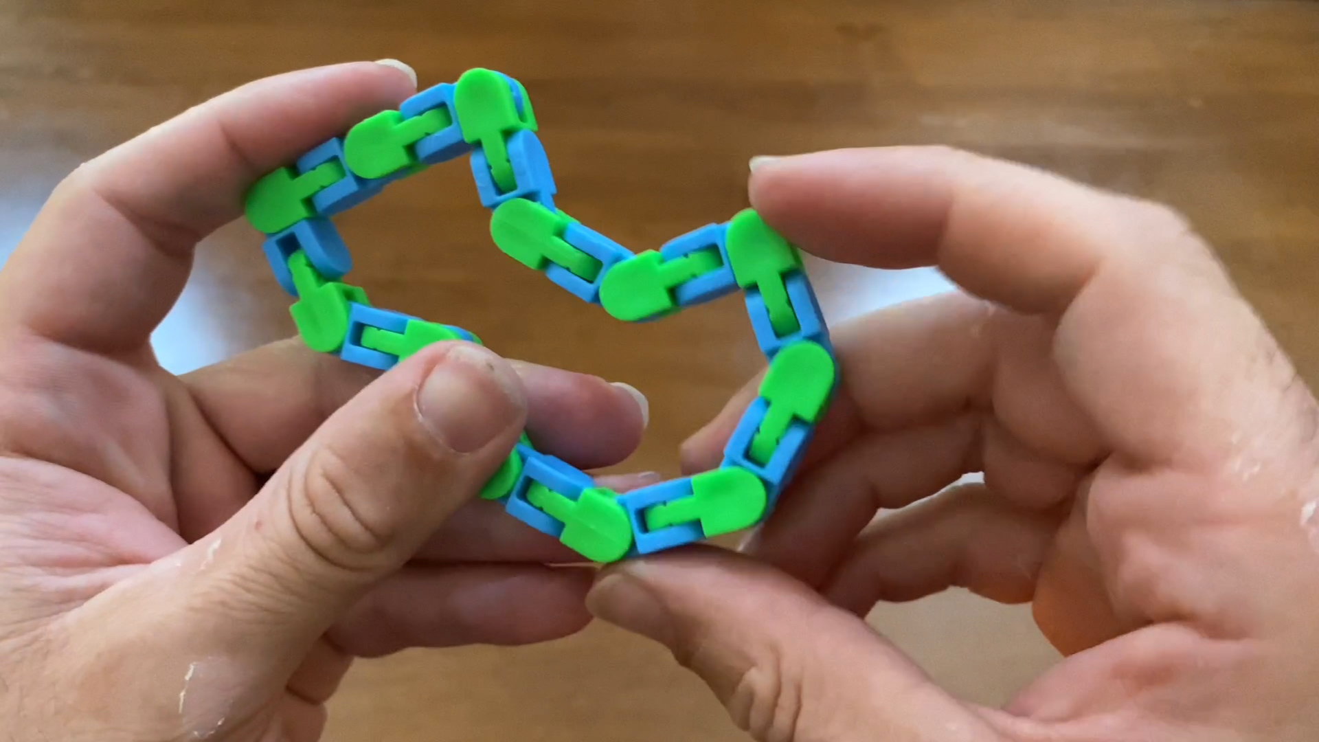 Watch Fidget Demo - Wacky Tracks Click and Snap Sensory Toy on Amazon Live
