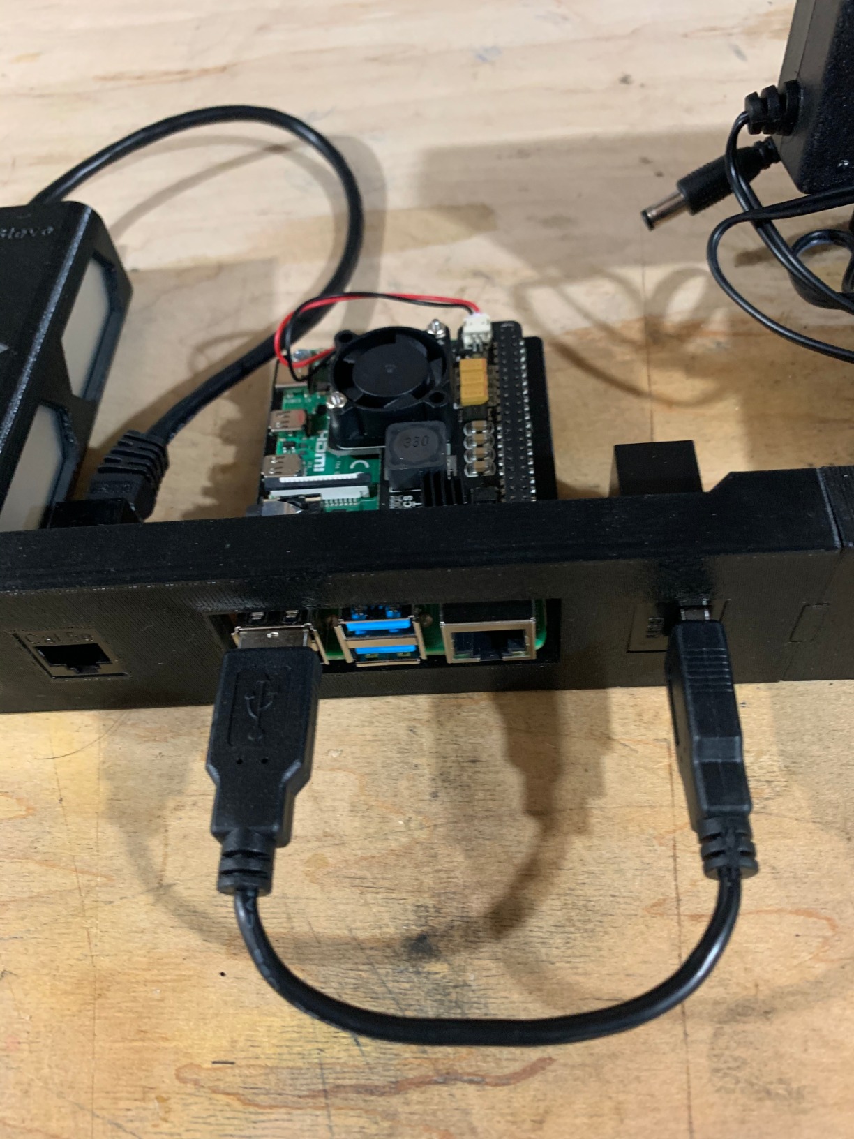 Amazon.com: UCTRONICS for Raspberry Pi 4 PoE HAT with Cooling Fan, Mini ...