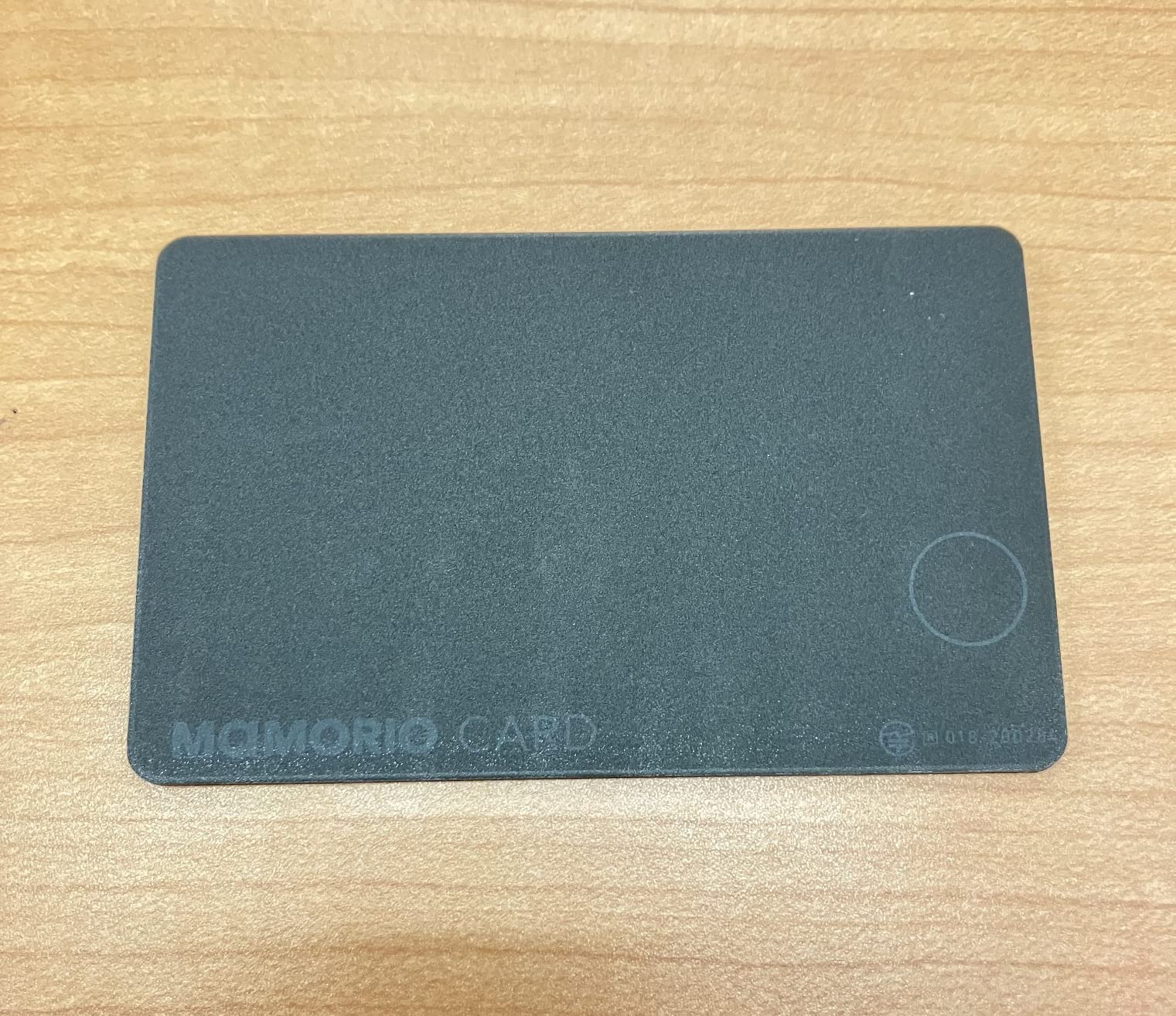 Amazon.co.jp: MAMORIO CARD（マモリオ・カード）カード型 紛失防止/忘れ物防止タグ 鍵や財布の紛失防止 キー ...