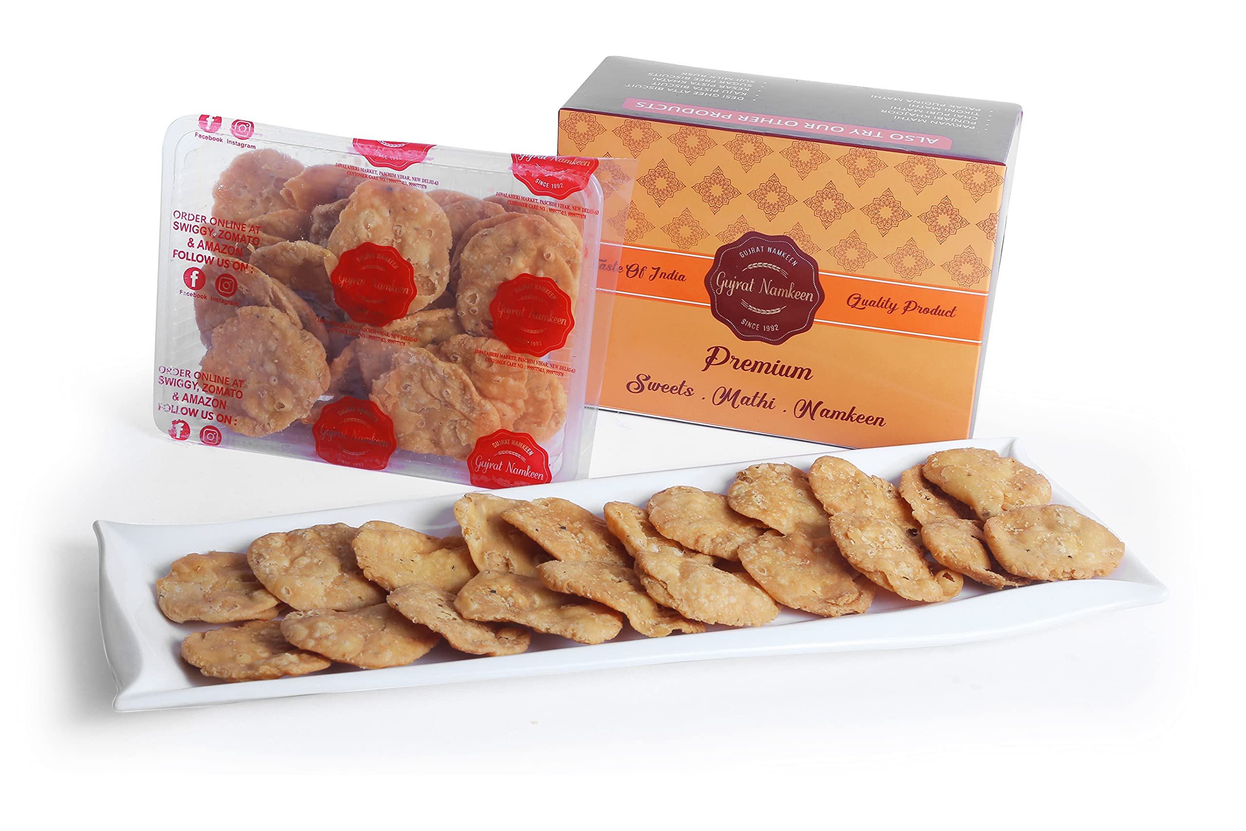 Buy Gujarat Namkeen Special Homemade Chaat Papadi/ Namkeen Mathri ...