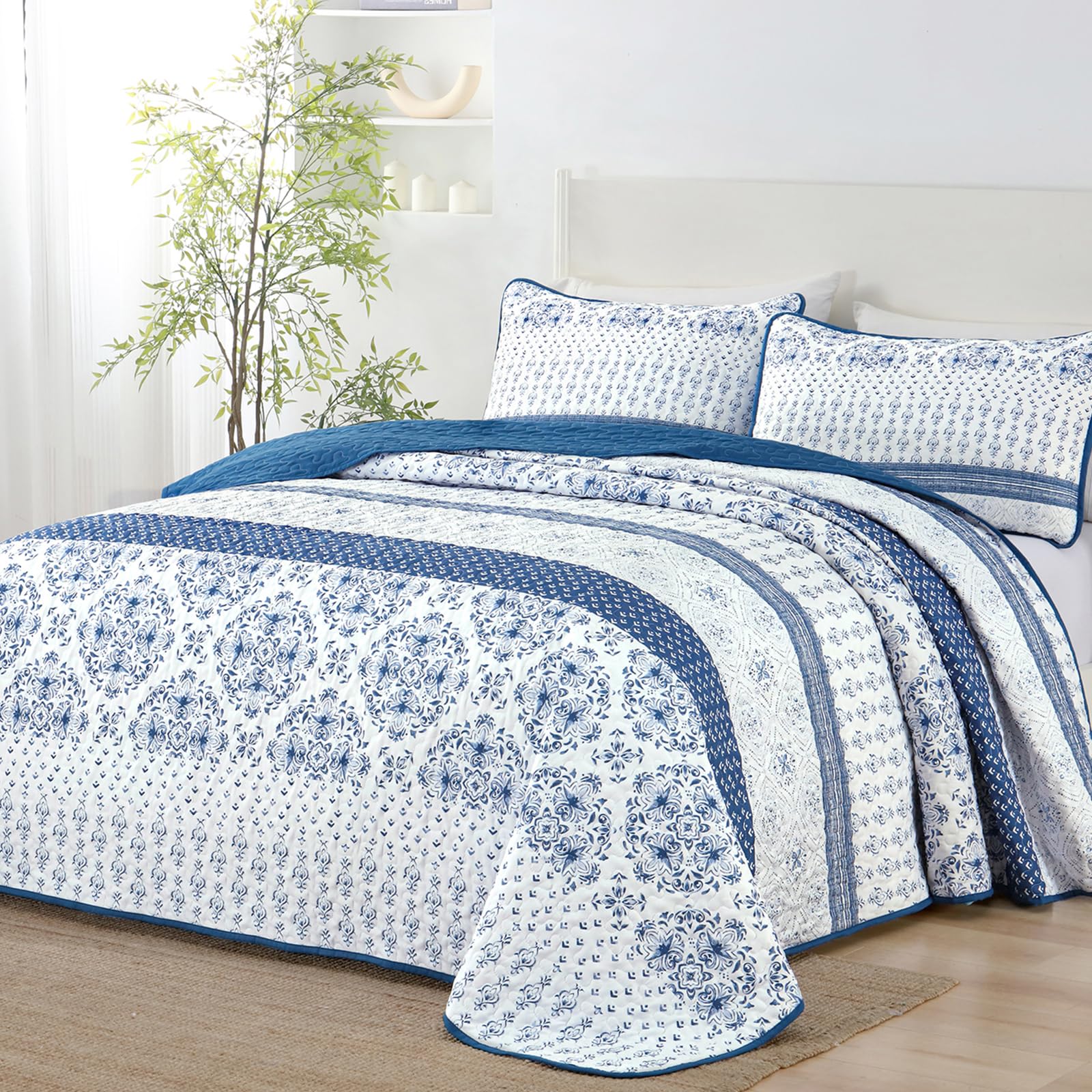 Amazon.com: Dintszyayue Boho Quilt Set Queen, Blue Bohemian Striped ...