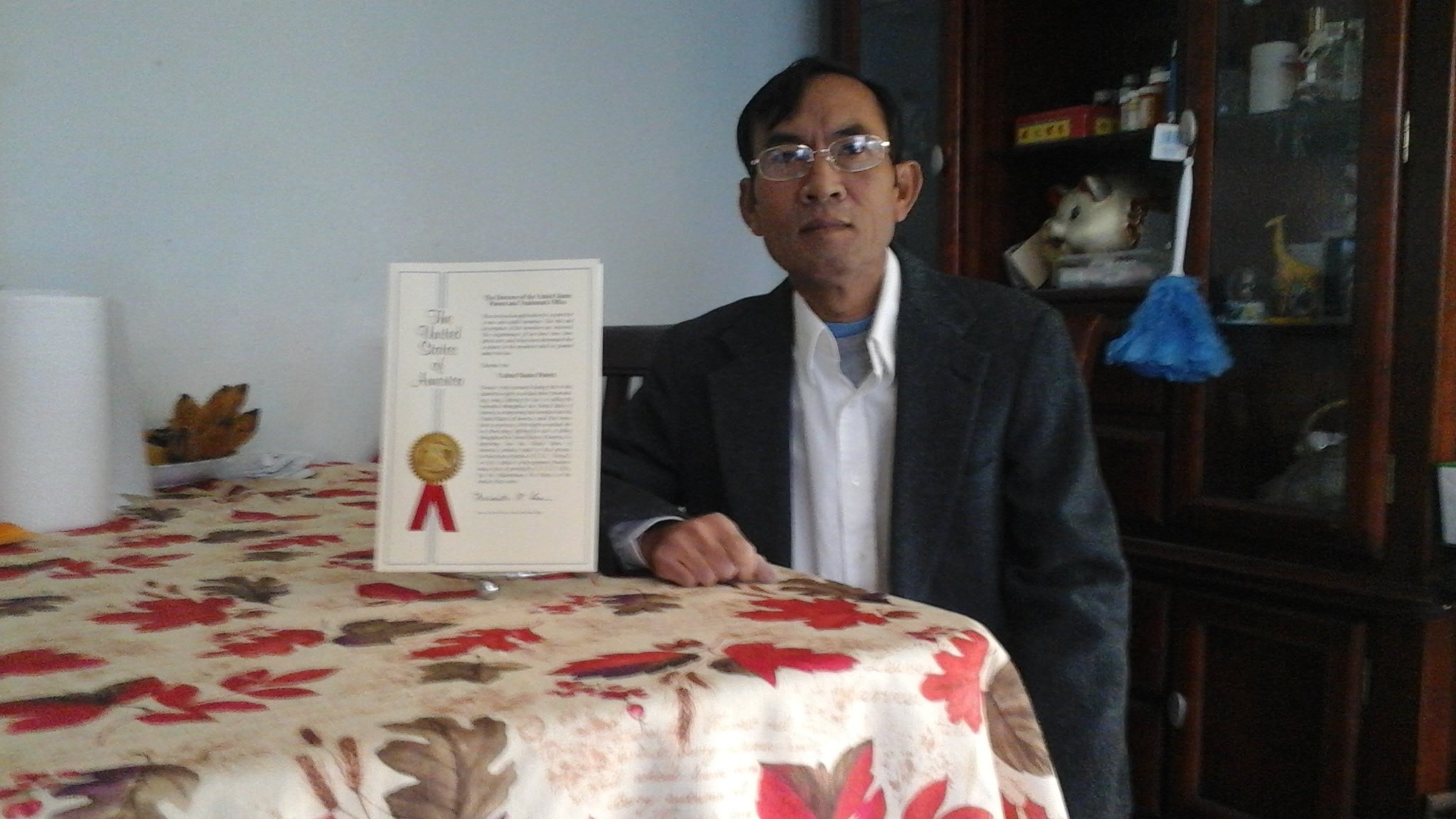 Amazon.com: Thomas Nguyen: books, biography, latest update