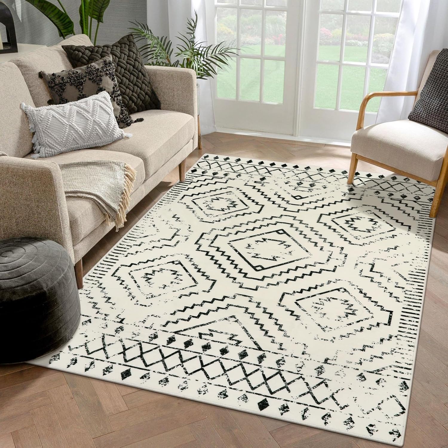 Amazon.com: Wonnitar Moroccan Washable Rugs 5x7, Large White Tribal ...