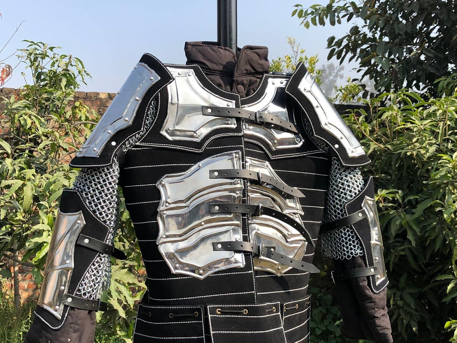 Amazon.com: Fafnir Brigandine Black Leather Armor Jacket Pauldron Arm Leg Guard Plate Armour ...