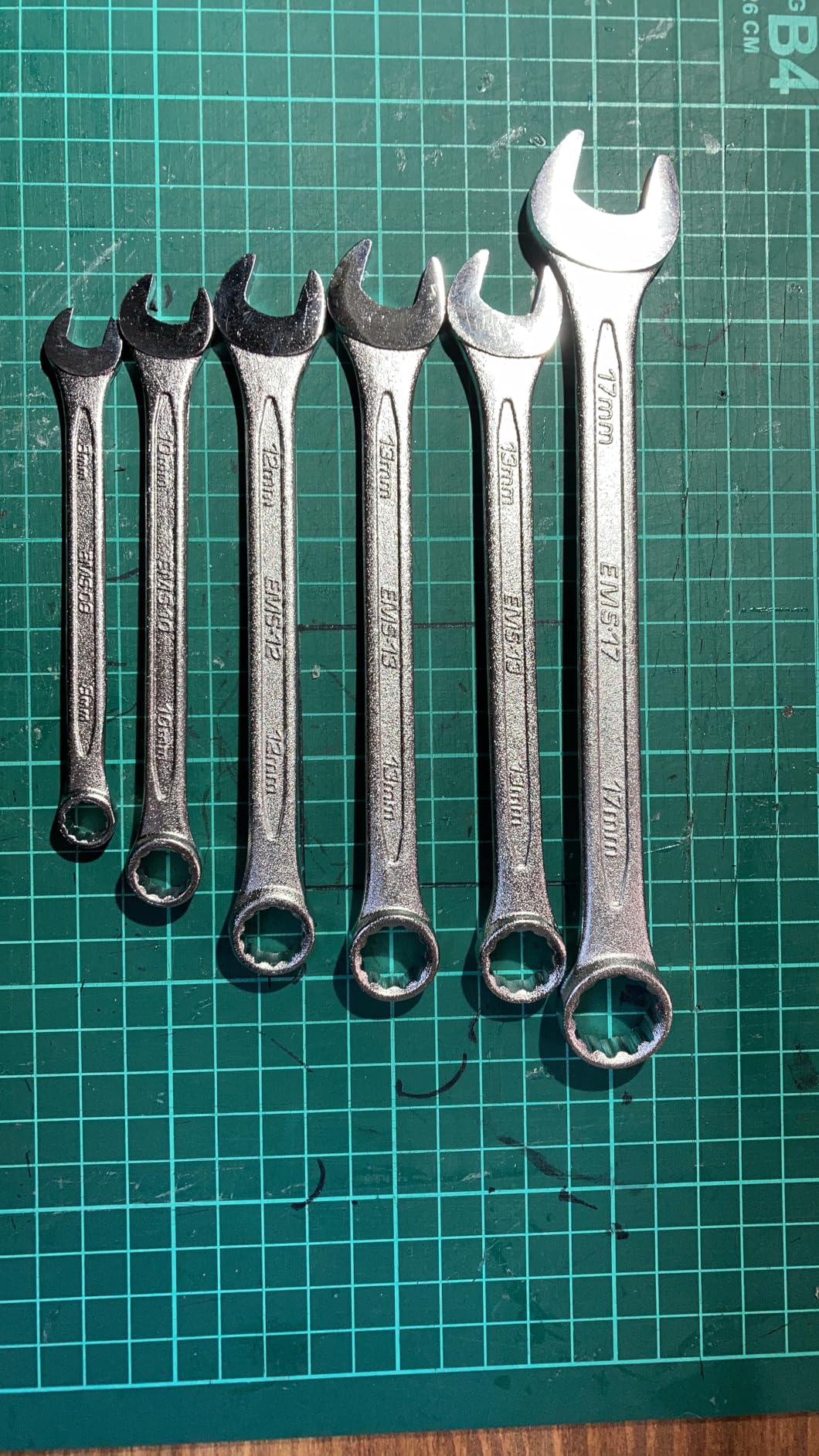 Amazon | イーバリュー(E-Value) コンビネーションレンチセット ミリサイズ 6本組 EMS-06S | 片口スパナ(コンビネーションレンチ)