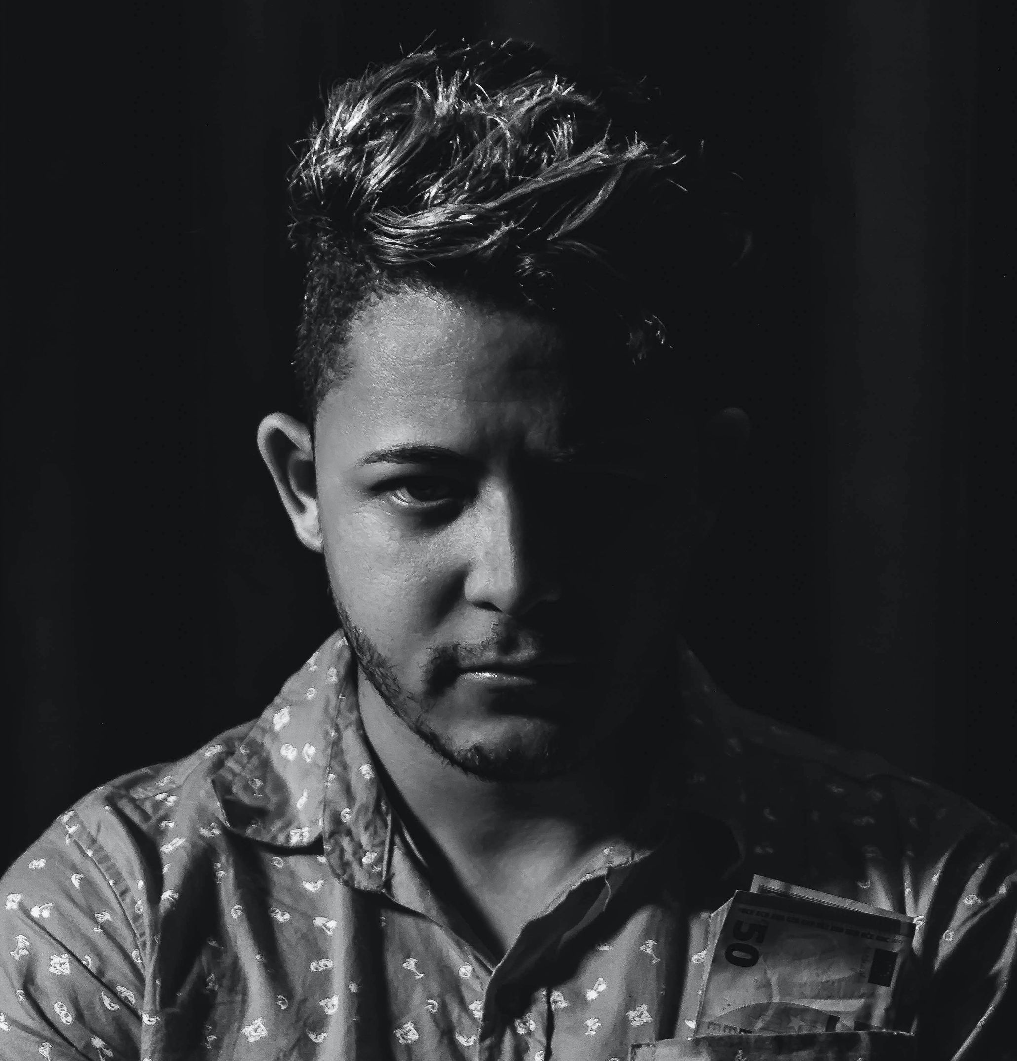 Amazon.com.mx: Michael Hernández: books, biography, latest update