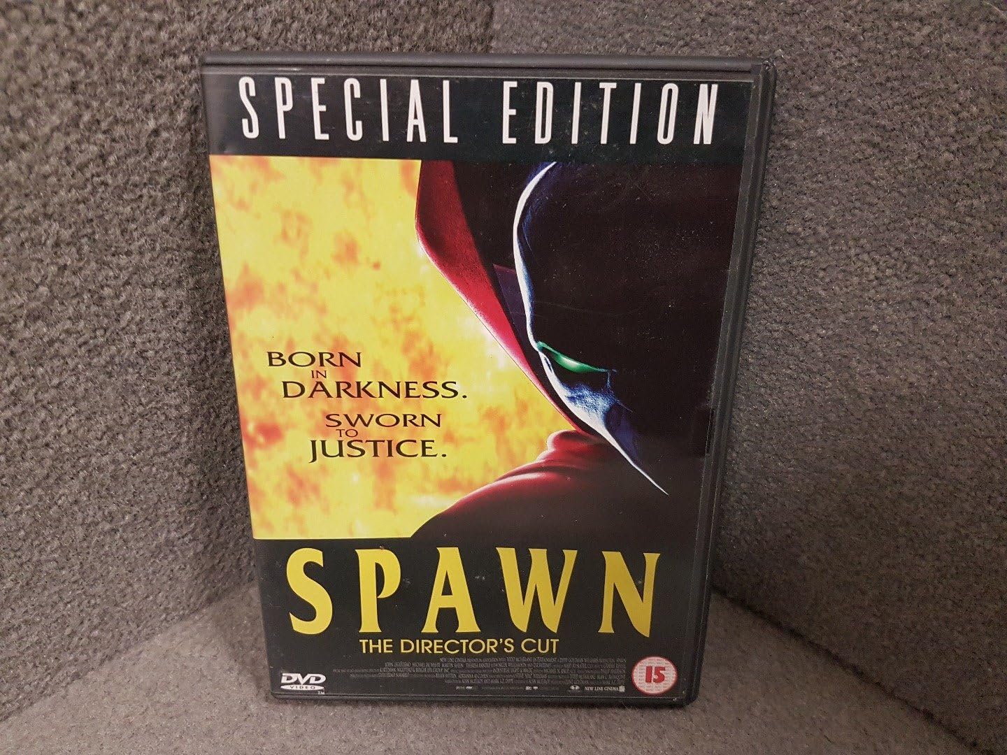 Spawn: The Director's Cut [DVD]: Amazon.co.uk: John Leguizamo, Michael ...