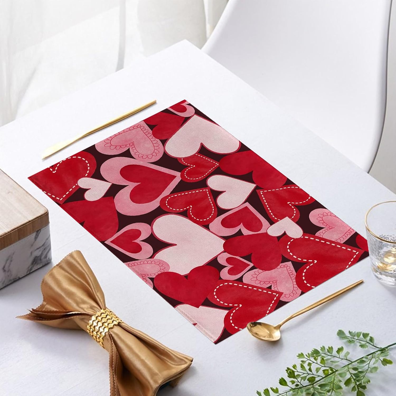 HIENAJ Juego de 4 manteles individuales para el día de San Valentín ...