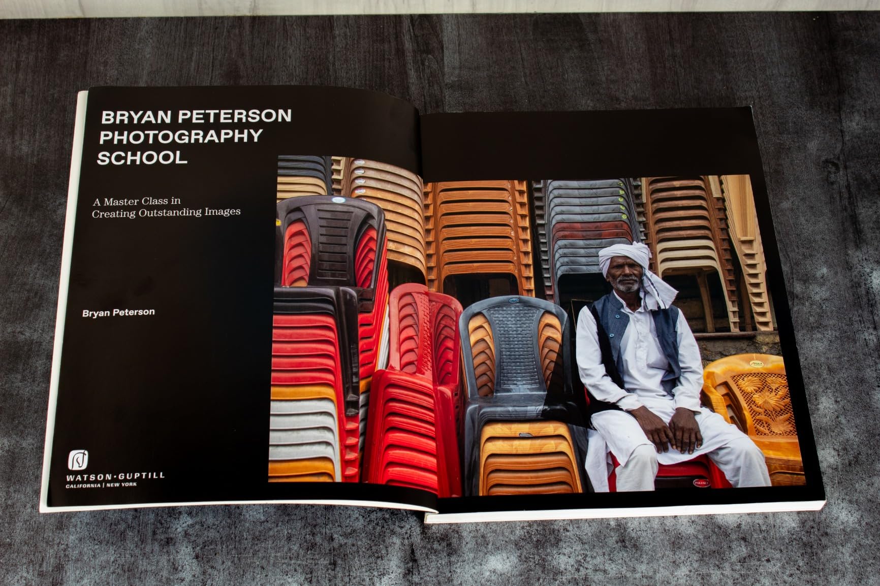 Buy Bryan Peterson Photography School: A Mas: A Master Class in ...