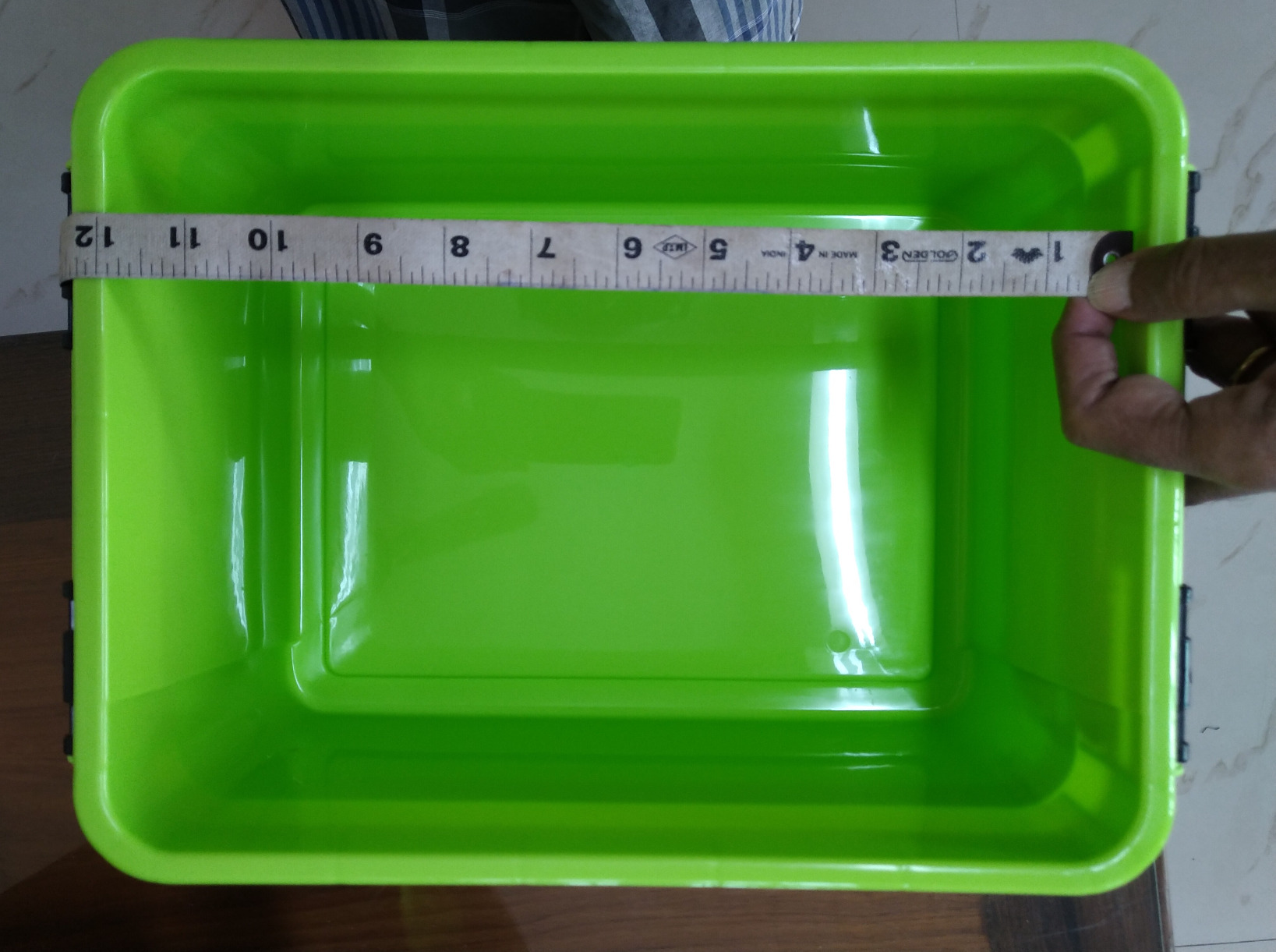BUCKLE UP 20 Litre Plastic Multipurpose Storage Box with Lid - Orange ...