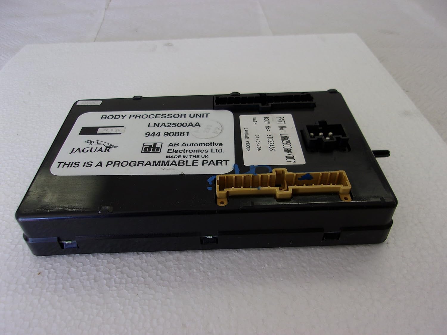 Amazon.com: Jaguar XJ6 1995 to 1997 Body Processor ECM Computer Module ...