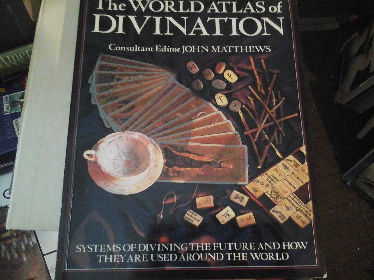 World Atlas of Divination: Matthews, John: 9780747279280: Amazon.com: Books