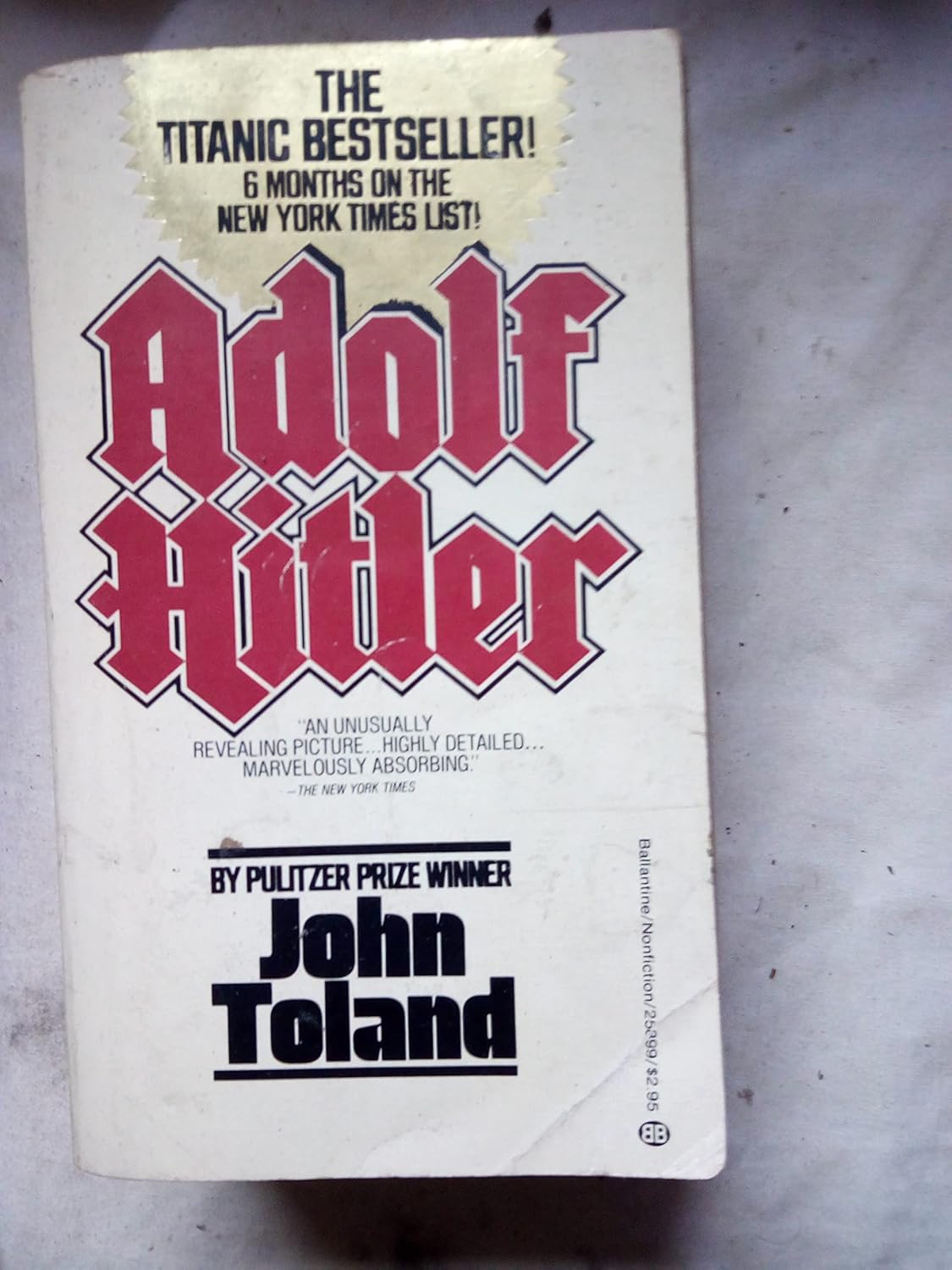 Amazon.co.jp: ADOLF HITLER : Toland, John: 洋書