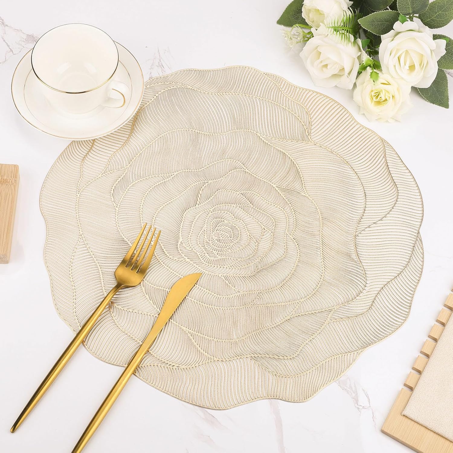 Amazon.com: Placemats Set of 6 Gold Flower Table Mats Washable Vinyl ...