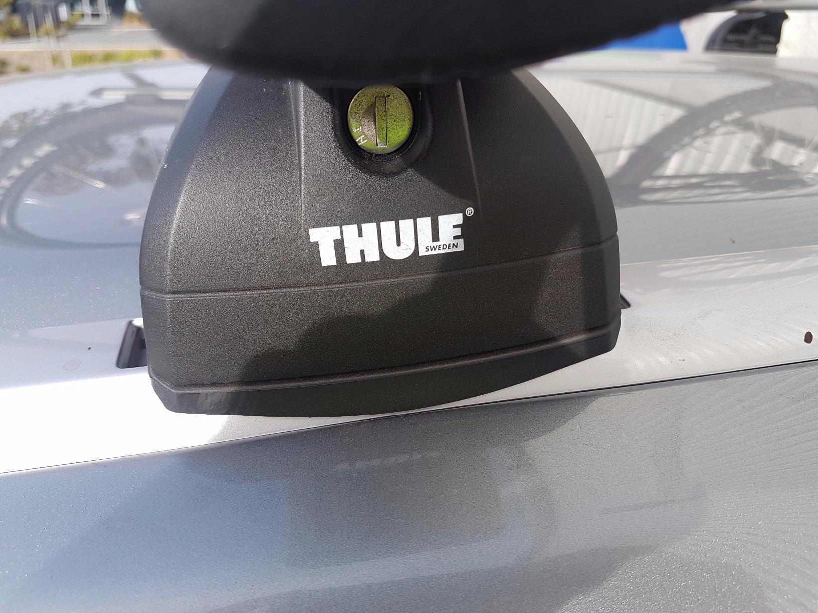 Thule 183018 Fixpoint Fitting Kit : Amazon.co.uk: Automotive
