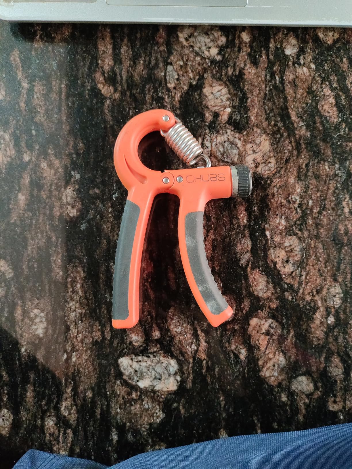 Buy Chubs Fitness Series 10-70kg Hand Gripper for Men & Women for Gym ...