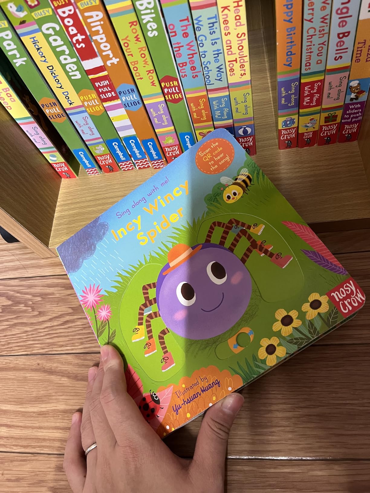 Amazon | Sing Along With Me! Incy Wincy Spider | Huang, Yu-hsuan, Nosy ...