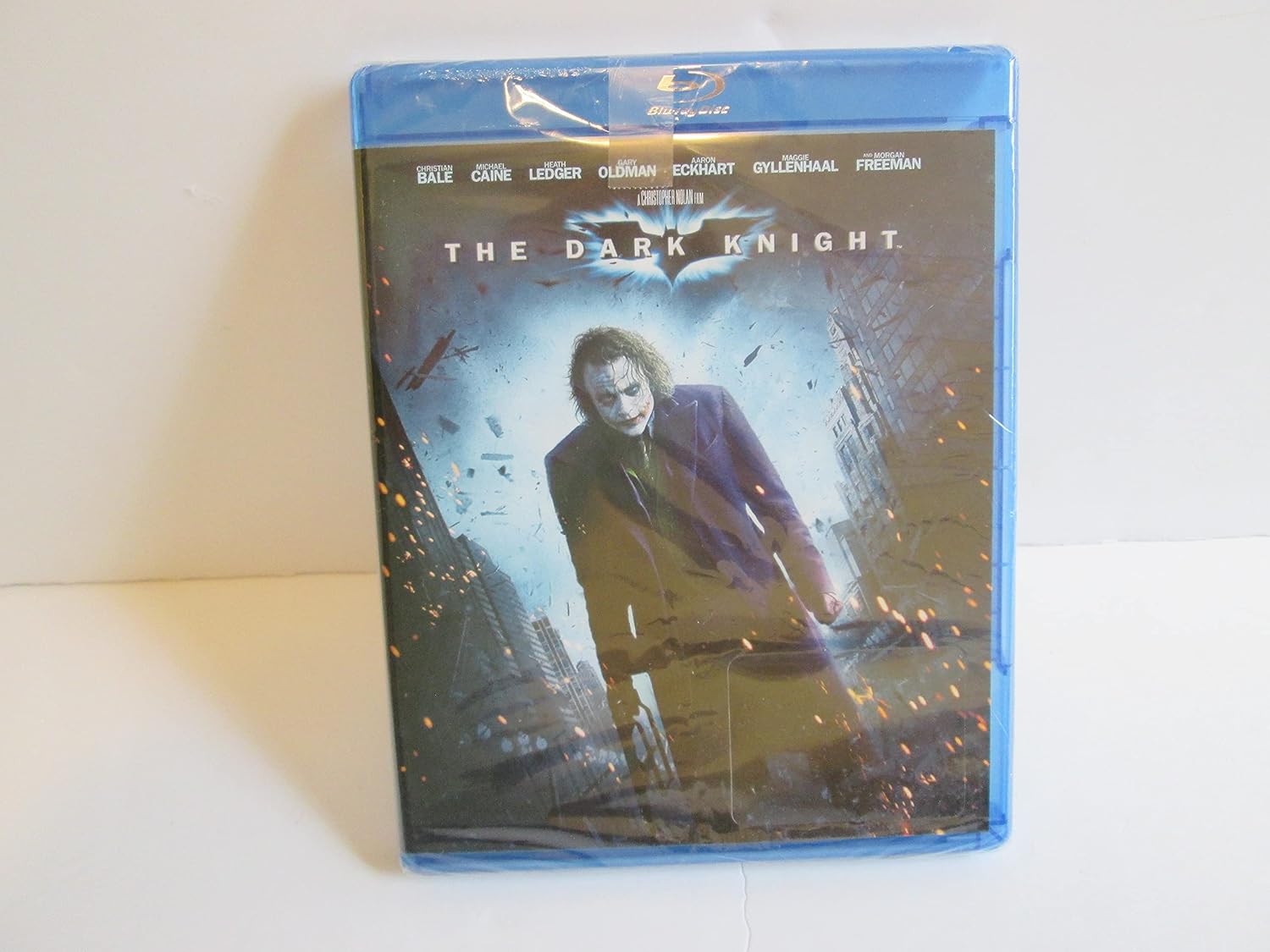 Amazon.com: Dark Knight, The (BD) : Benjamin Melniker, Christopher ...
