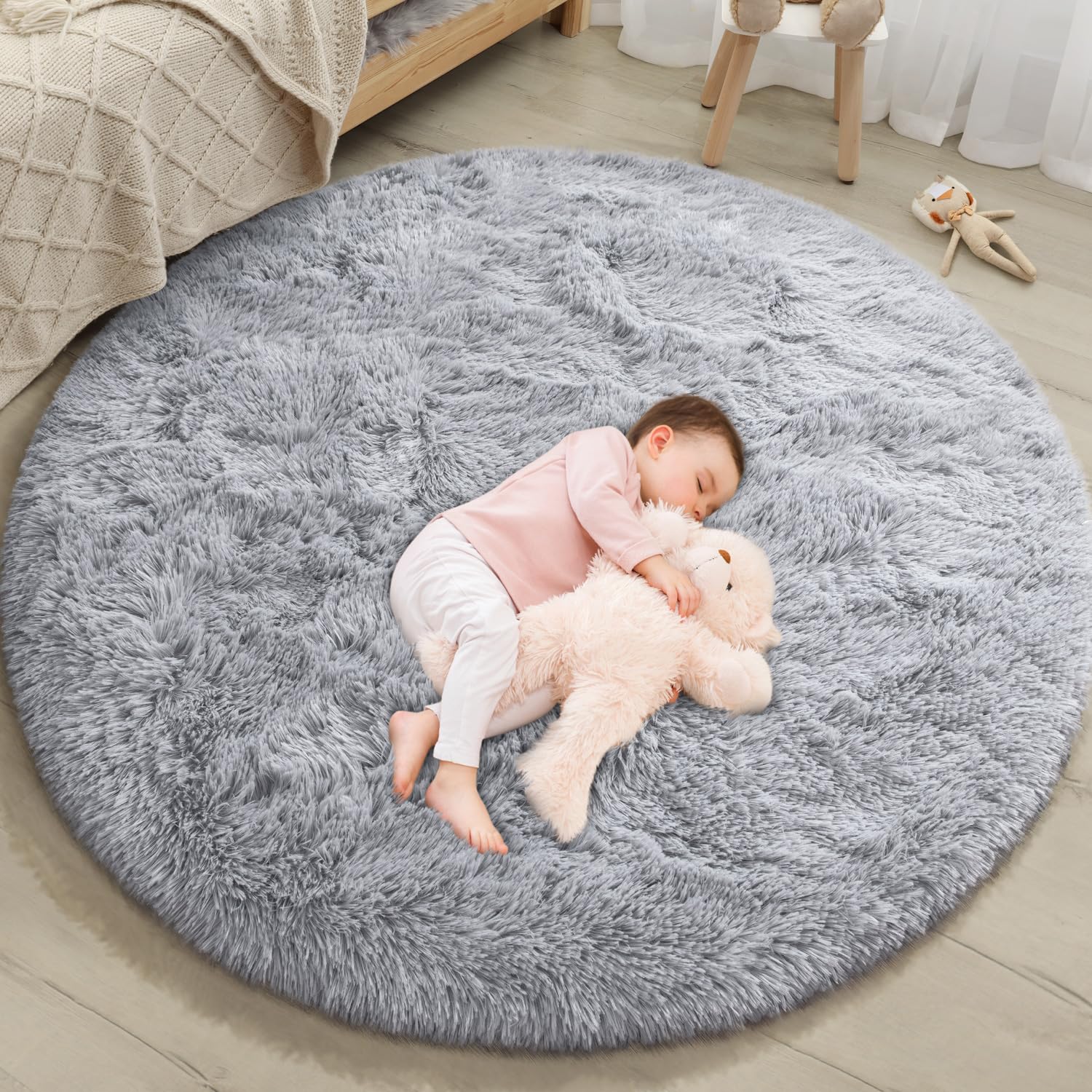 Amazon.com: EVOIONOS Grey Round Rug for Bedroom, Fluffy Circle Rug for ...