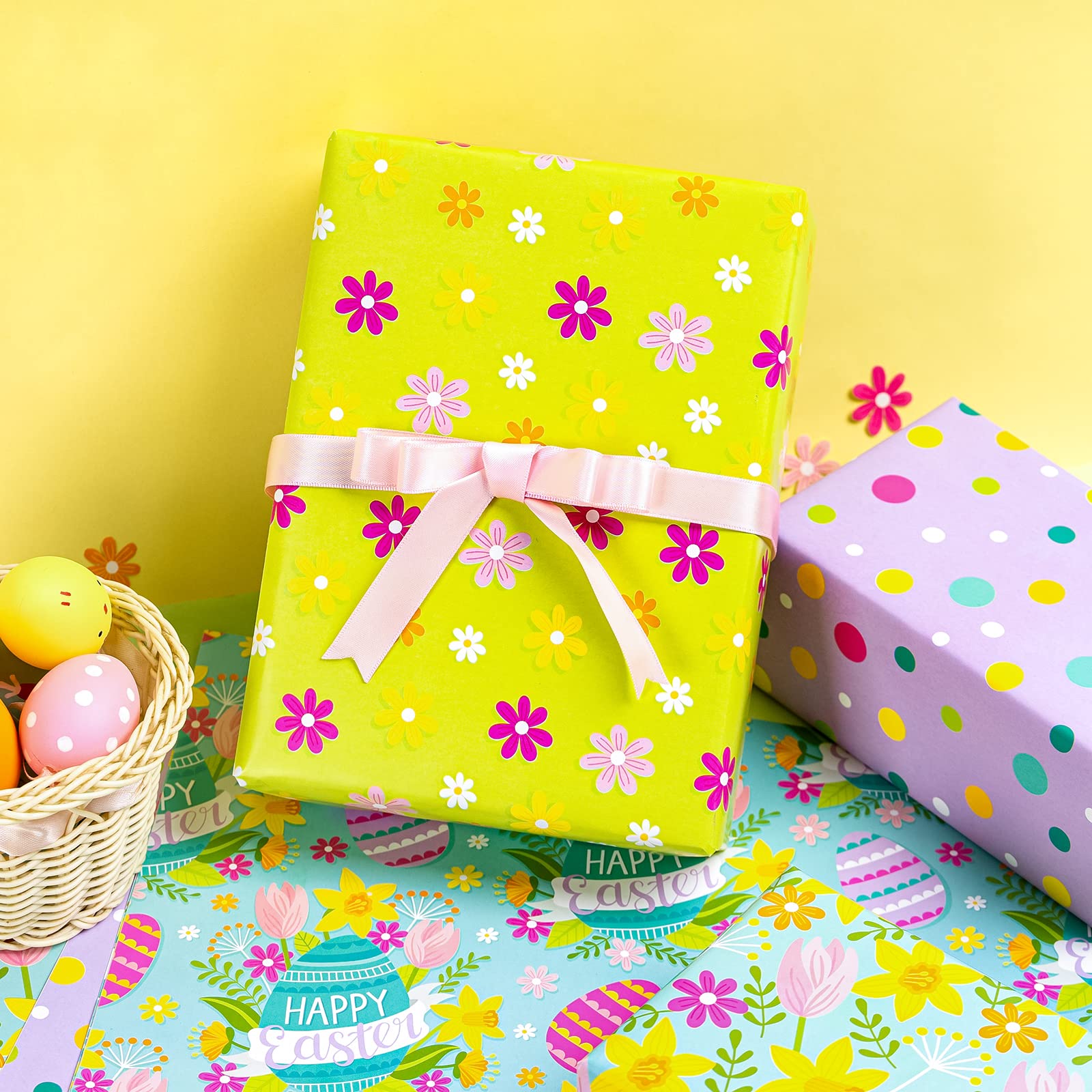 Snapklik.com : Happy Easter Wrapping Paper Sheet, Egg, Blooming Flowers ...