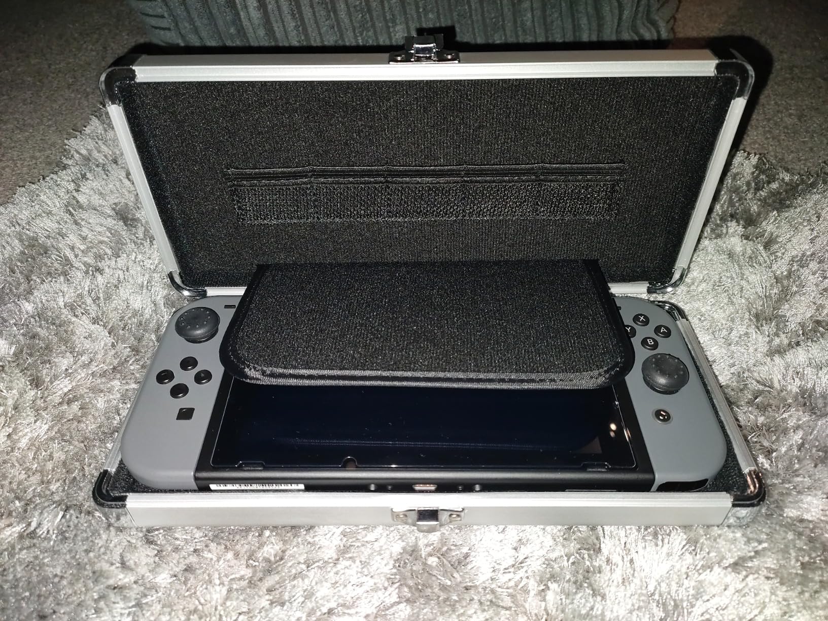 Zzapit Metal Console Carry Case - Silver (Nintendo Switch) : Amazon.co ...