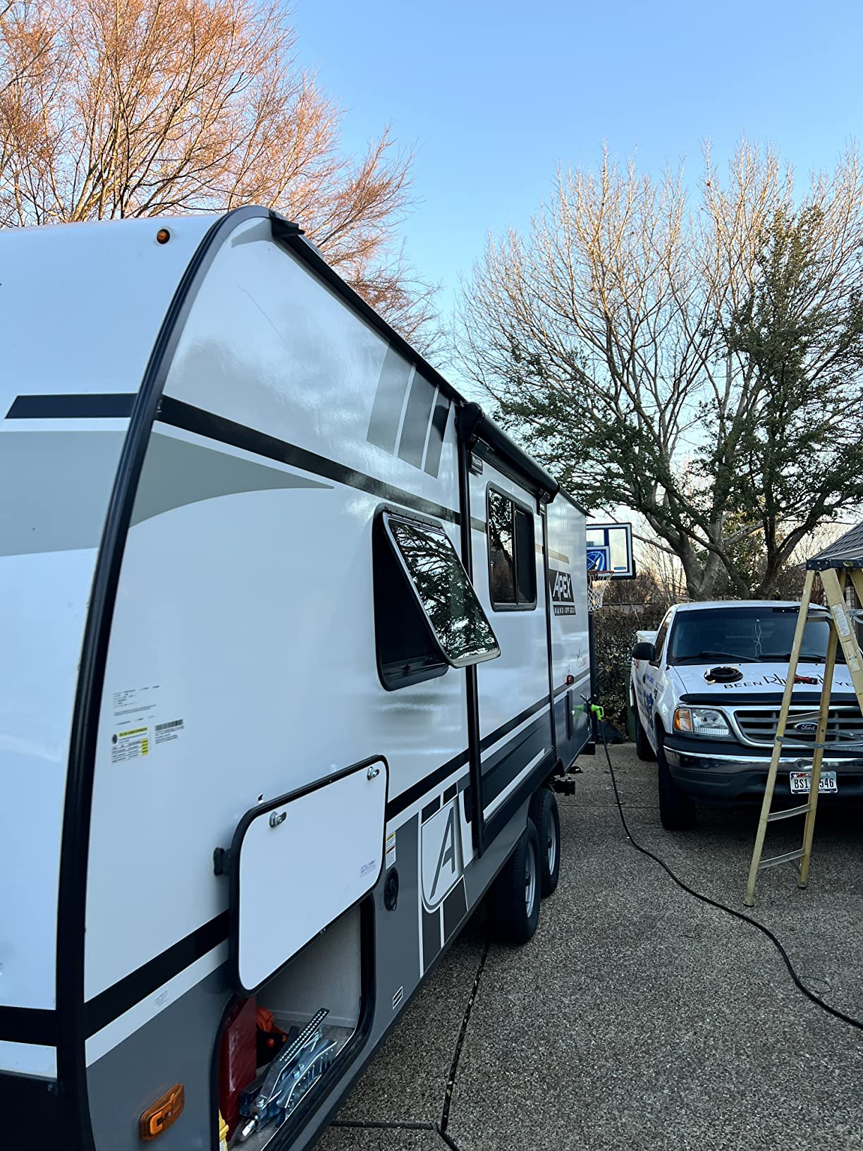 $31/mo - Finance Solera 5000 Series Black Slide Topper RV Slide-Out ...