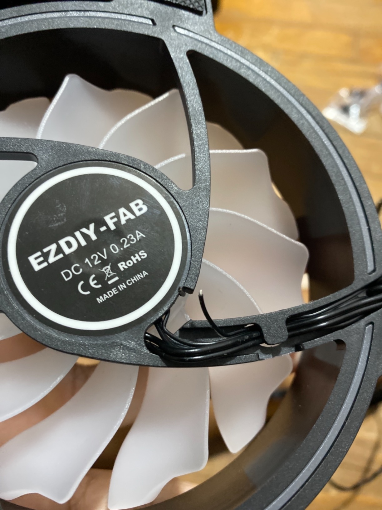 EZDIY-FAB Moonlight 120mm RGB Case Fan with Fan Hub X and Remote ...