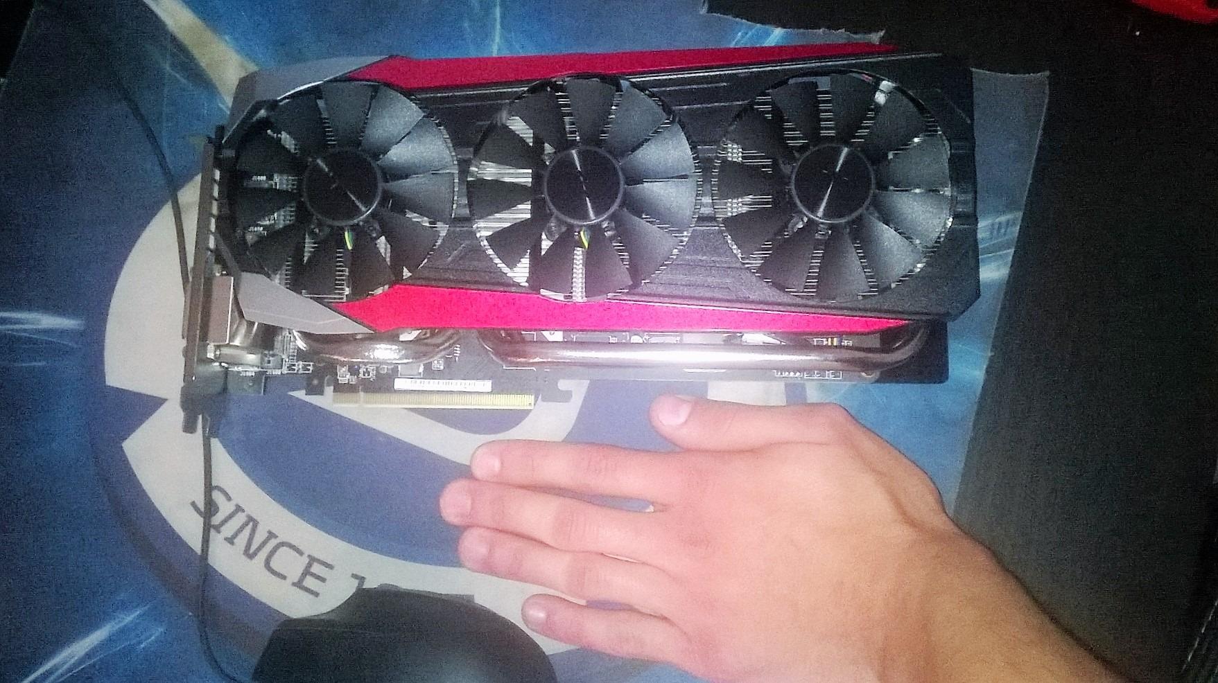 Asus STRIX-R7370-DC2OC-4GD5-Gaming Carte Graphique AMD 4GB GDDR5 ...