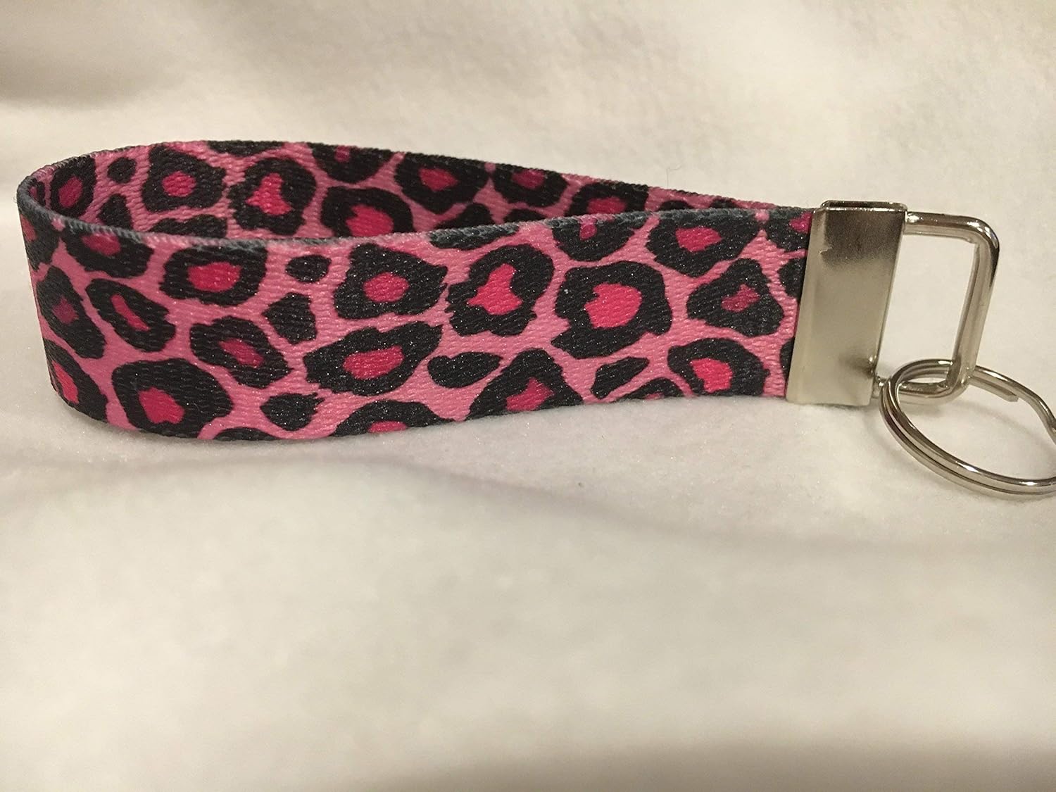 Amazon.com: Cheetah Print Keychain, Leopard Keychain, Cheetah Gifts ...