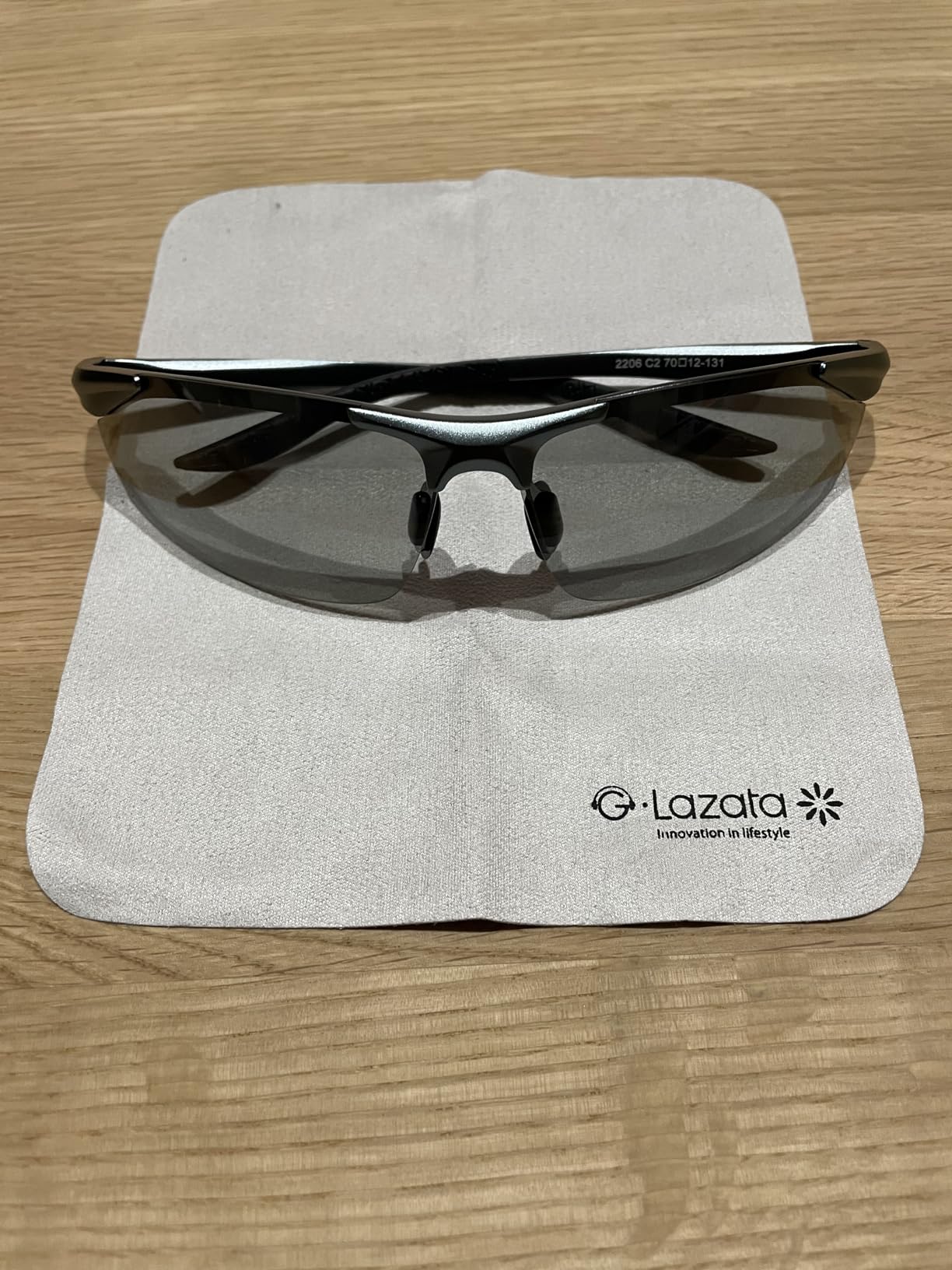 Amazon.co.jp: [Glazata] 偏光スポーツサングラス 偏光グラス ・超軽量メタル UV400 紫外線カット ドライブ/野球/自転車/夜釣り／ランニング／ゴルフ／運転 「アイス ...