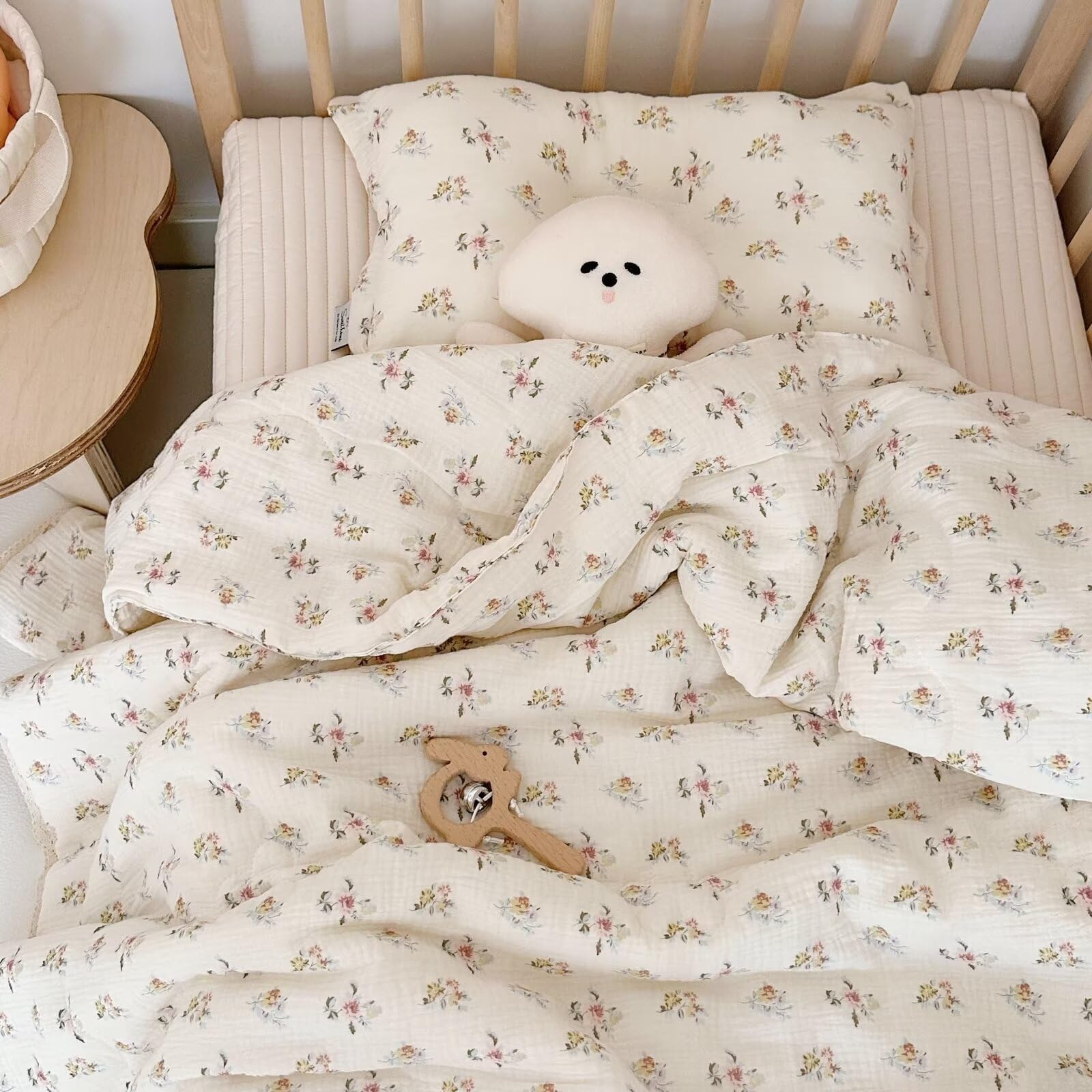 Amazon.com: Little Unicorn Lofty Comforter Blanket | Super Soft ...