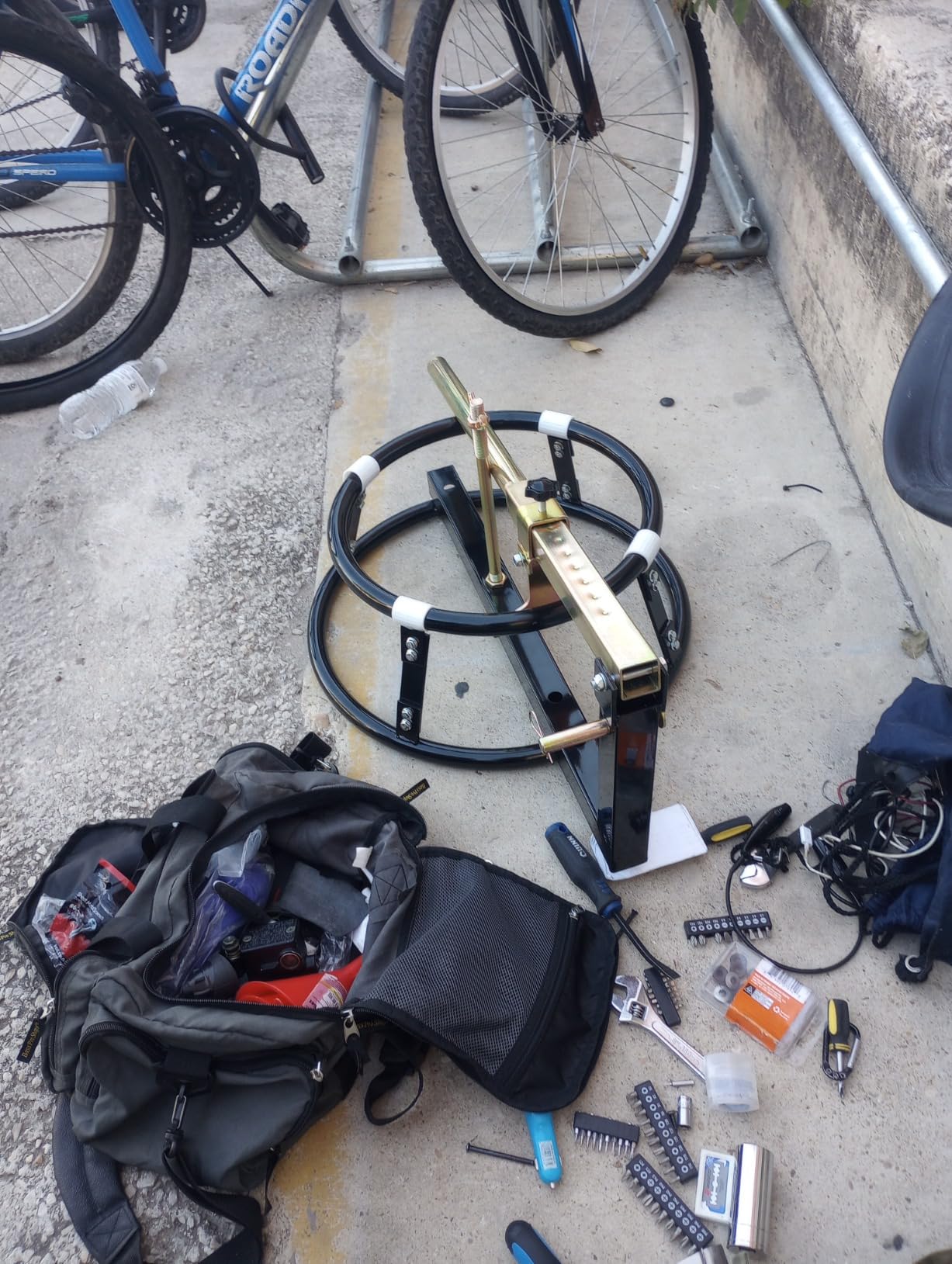 $14/mo - Finance ABN Tire Change Stand for 16in to 21in Tires - Bead ...