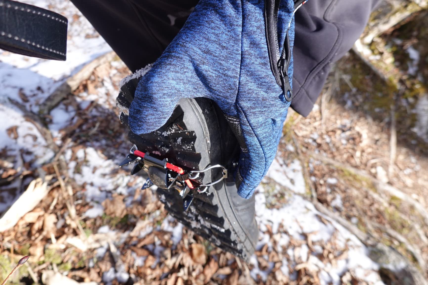 Amazon | エバニュー(EVERNEW) 4本爪アイゼンバックル式 EBY013 | エバニュー(EVERNEW) | アイゼン