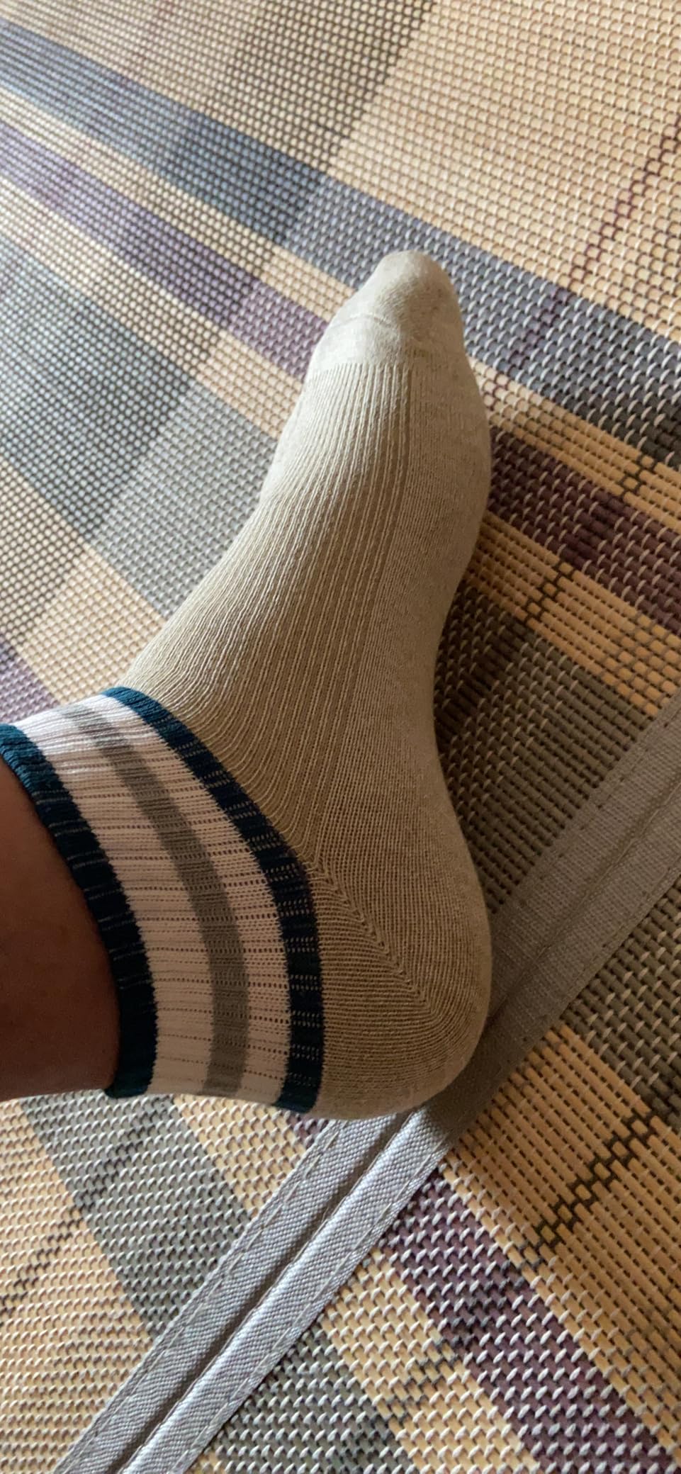 Amazon | [DAMILY] 靴下 メンズ くるぶしソックス 夏 スポーツ 薄手 脱げない靴下 おしゃれくつした メッシュ 綿 ショートソックス スニーカーソックス 通気 カジュアル ...