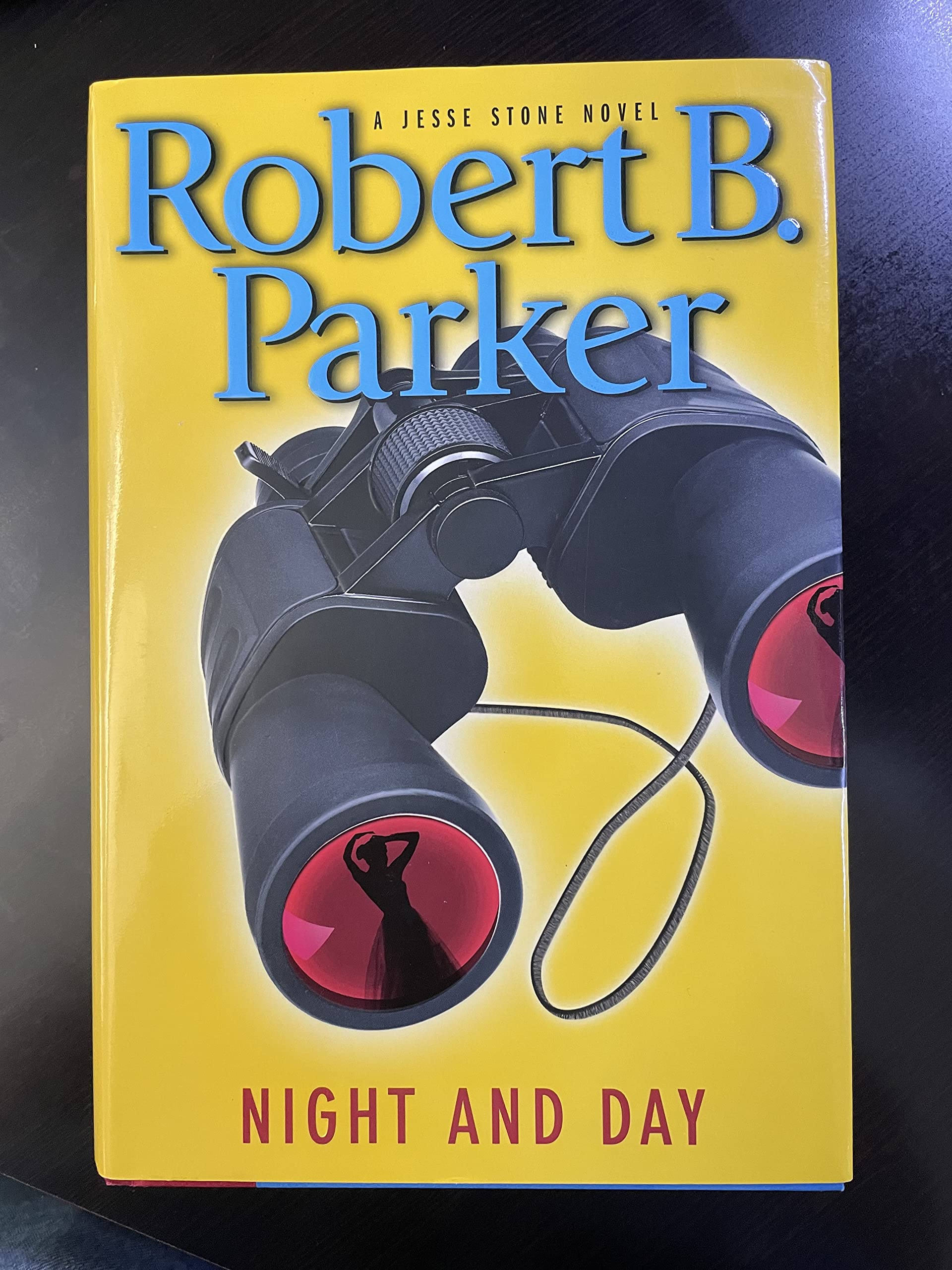 Amazon.com: Night and Day (A Jesse Stone Novel): 9780399155413: Parker ...