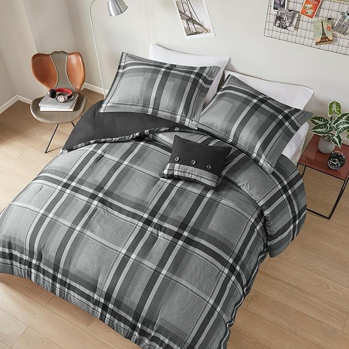 Amazon.com: Intelligent Design Cozy Comforter Set - Plaid Design All ...