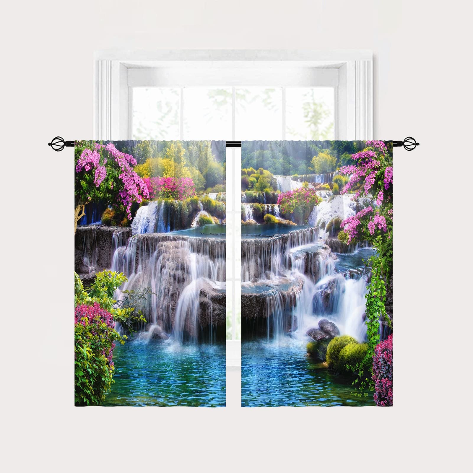 Lighting And Tulle Waterfall Effect