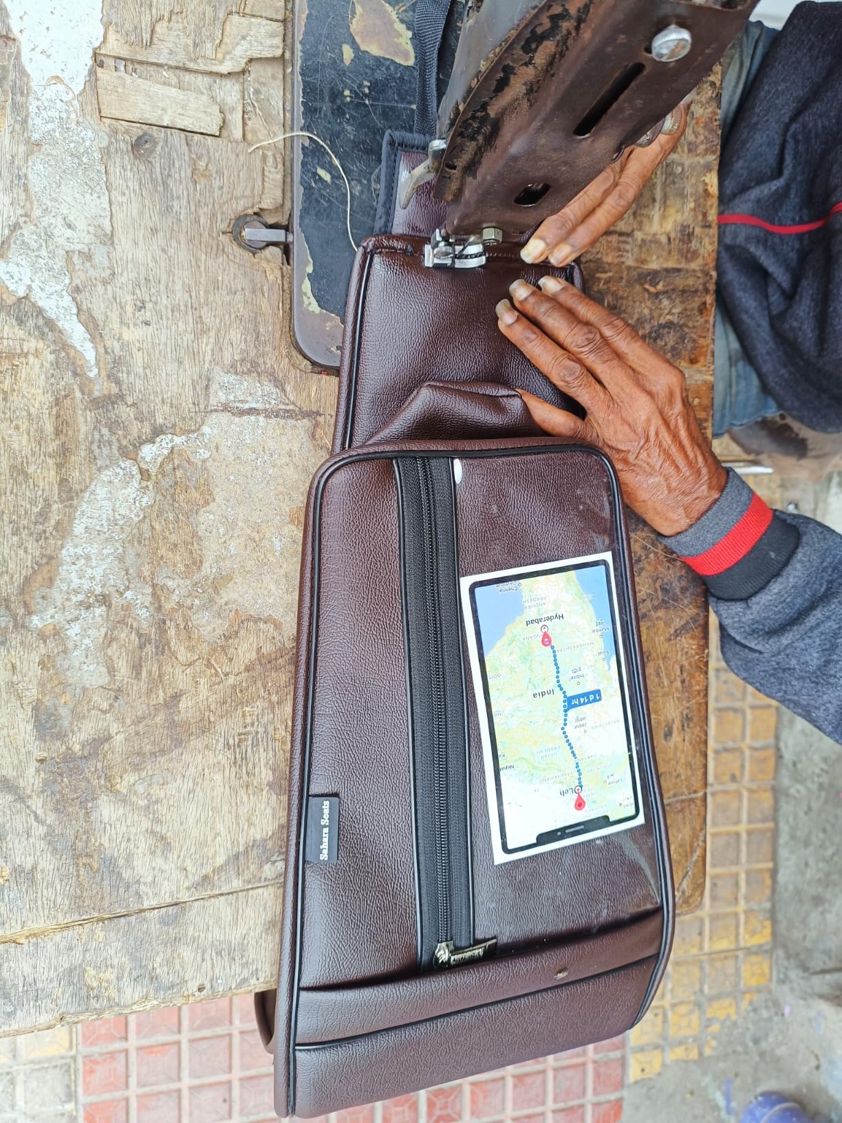 Sahara Seats TVS Ronin Tank Cover with Mobile Holder (Thick Flap ...