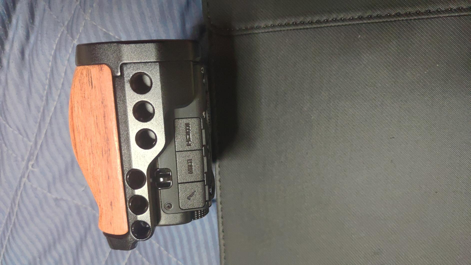 Amazon.co.jp: SmallRig Sony RX100 III/IV/V(VA)/VI/VII用 コールドシュー付き L型木製 ...