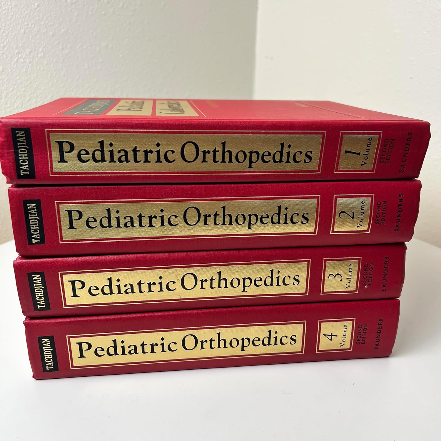 Pediatric Orthopedics: 9780721687261: Medicine & Health Science Books ...