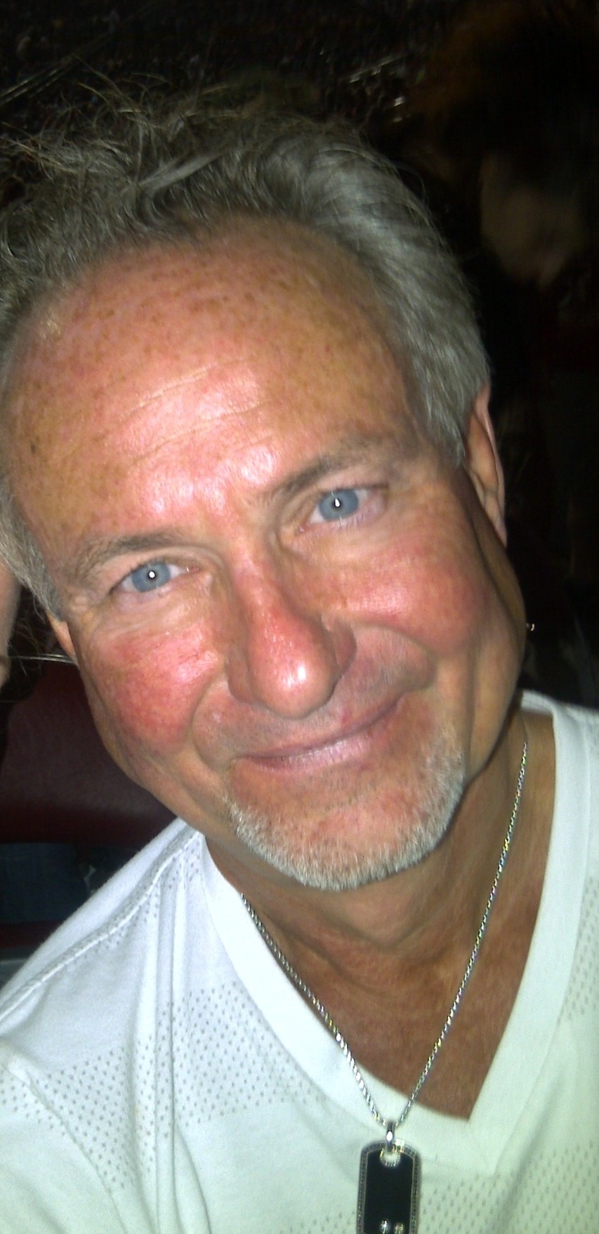 Amazon.com.br: Captain Roy D: books, biography, latest update