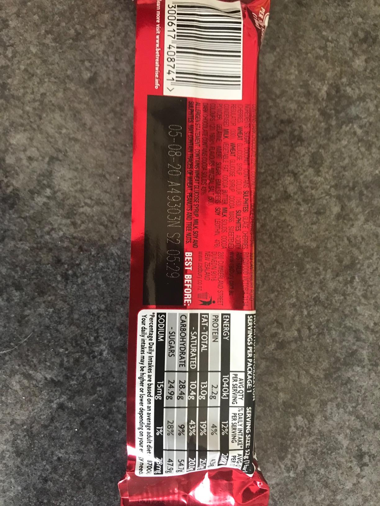 Cadbury Cherry Ripe Chocolate Bar, 52 g : Bird, Carmel: Amazon.co.uk ...