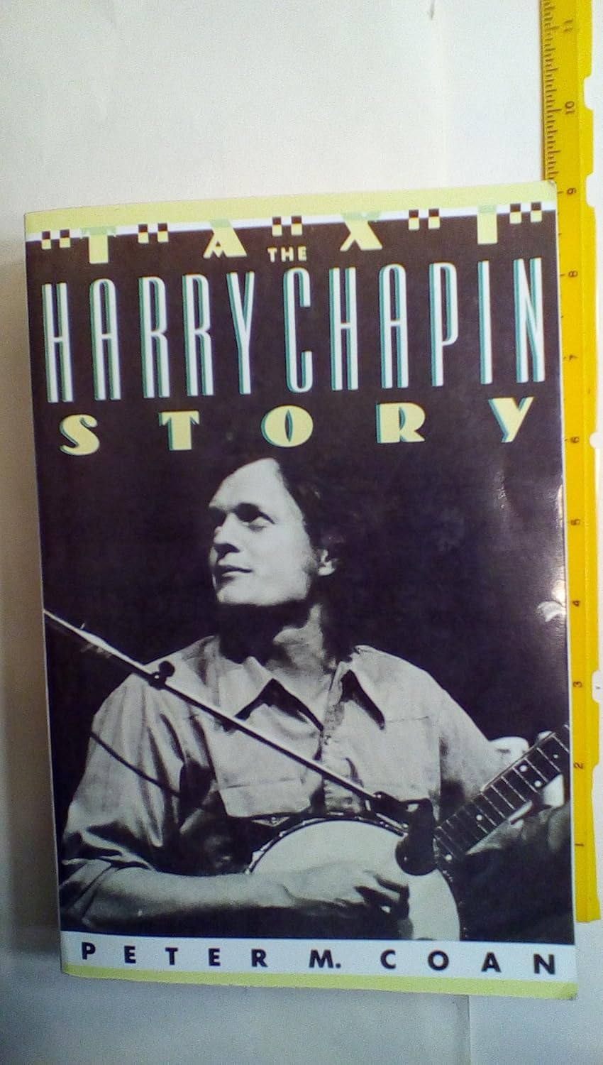 Taxi: The Harry Chapin Story: Coan, Peter Morton: 9780818405136: Amazon ...