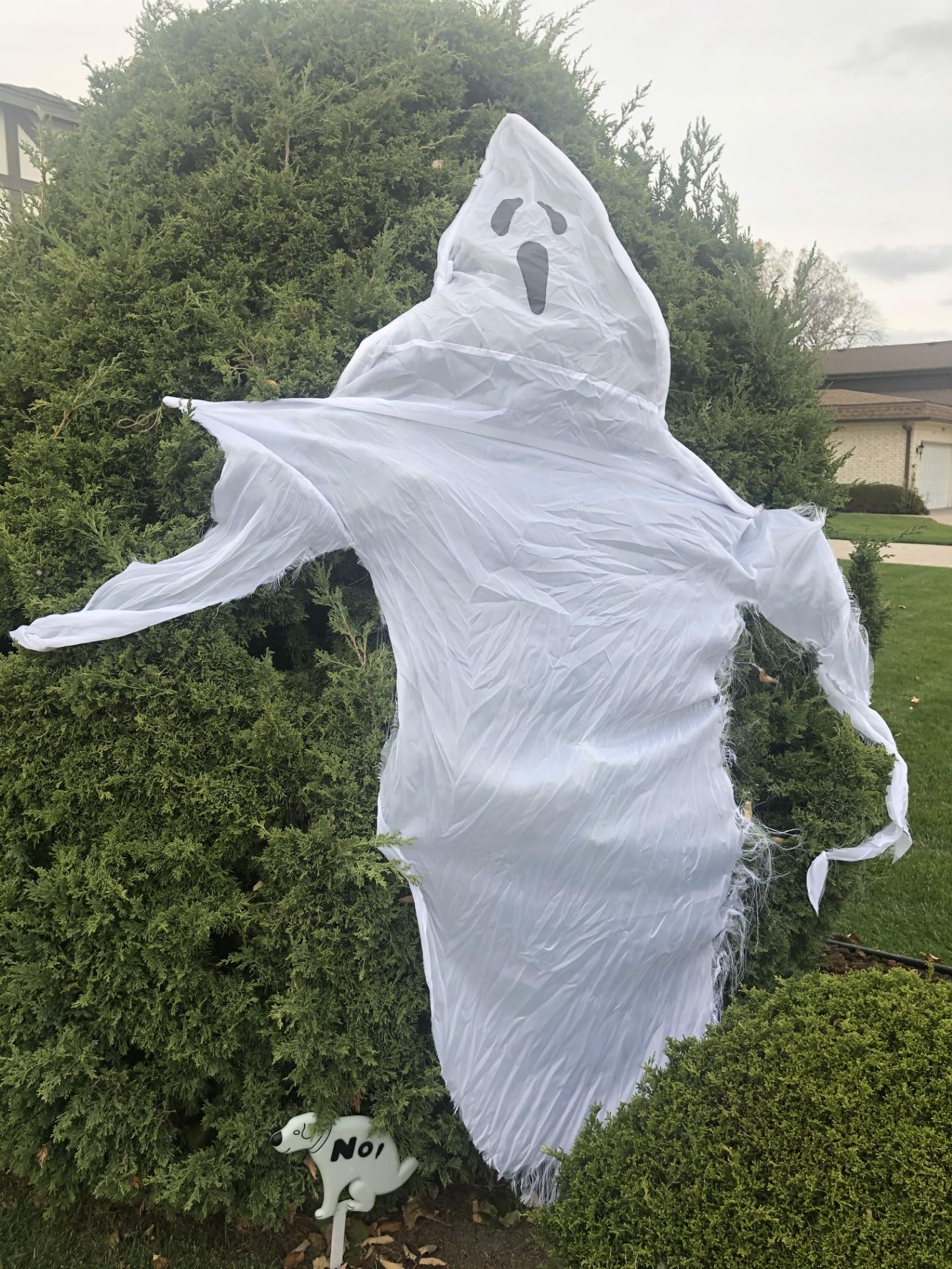Flying Ghost Decoration for Halloween: The Ultimate Guide – Decor