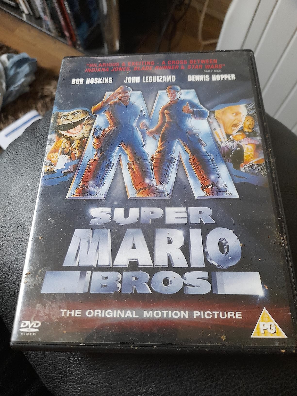 Super Mario Bros: The Motion Picture [VHS] : Bob Hoskins, John ...