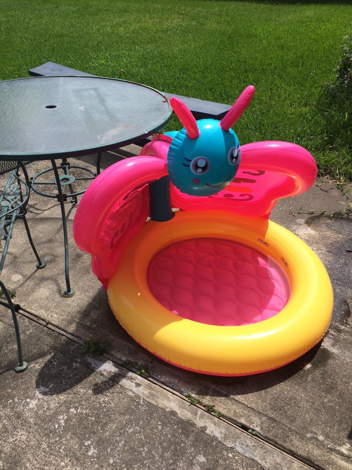 Amazon.com: Play Day Baby Swimming Pool : Toys & Games