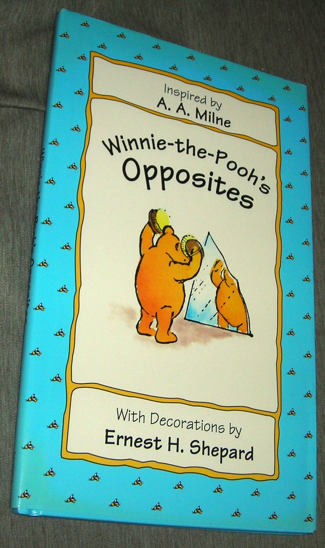 Winnie-the-Pooh's Opposites: Milne, A. A.: 9780525454298: Amazon.com: Books
