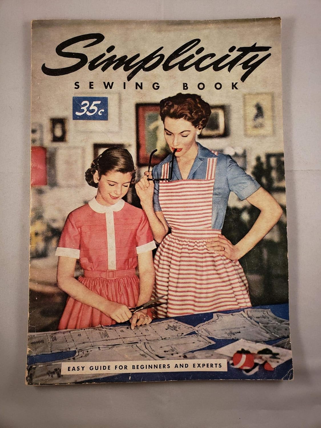 Simplicity Sewing Book 1954: Amazon.com: Books