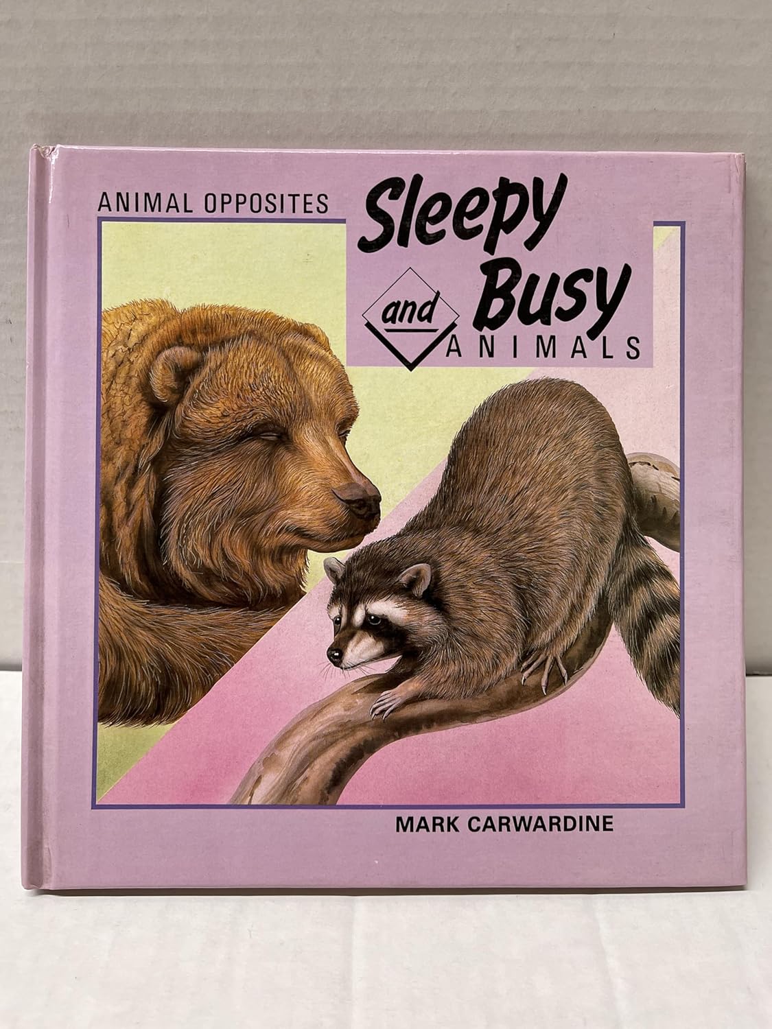 Sleepy And Busy Animals : Mark, Carwardine: Amazon.in: Books