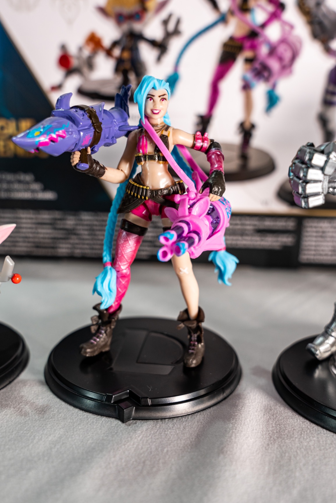 $2/mo - Finance League of Legends, Dual Cities Pack w/ Exclusive Jinx ...